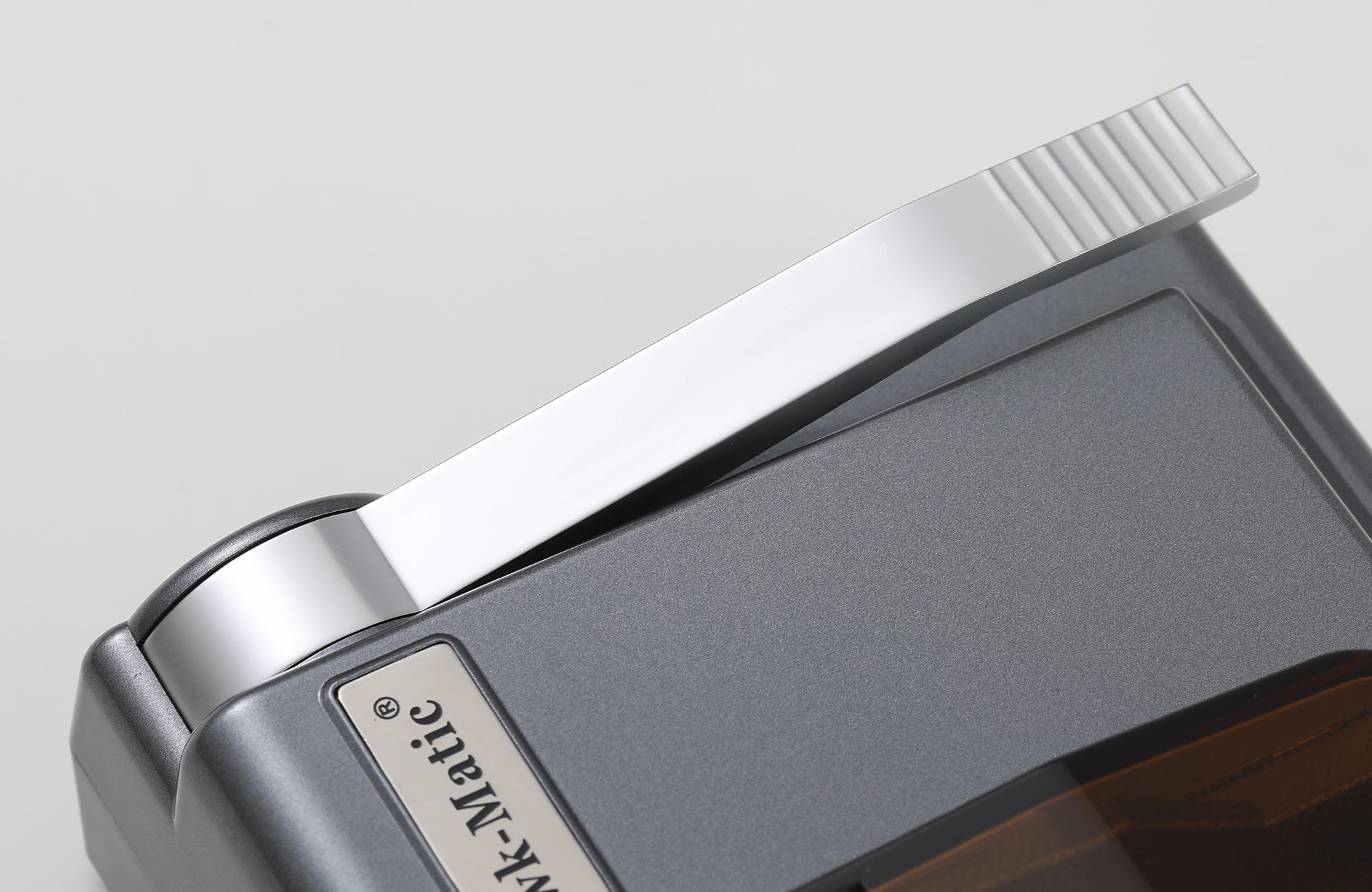 HK-2. Hawk-Matic Electric Cigarette Injector Machine